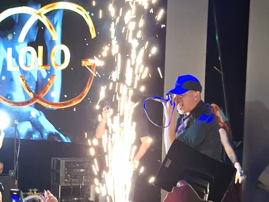 Lolo OG Encendió los XV de Mora en Rincón Pilar